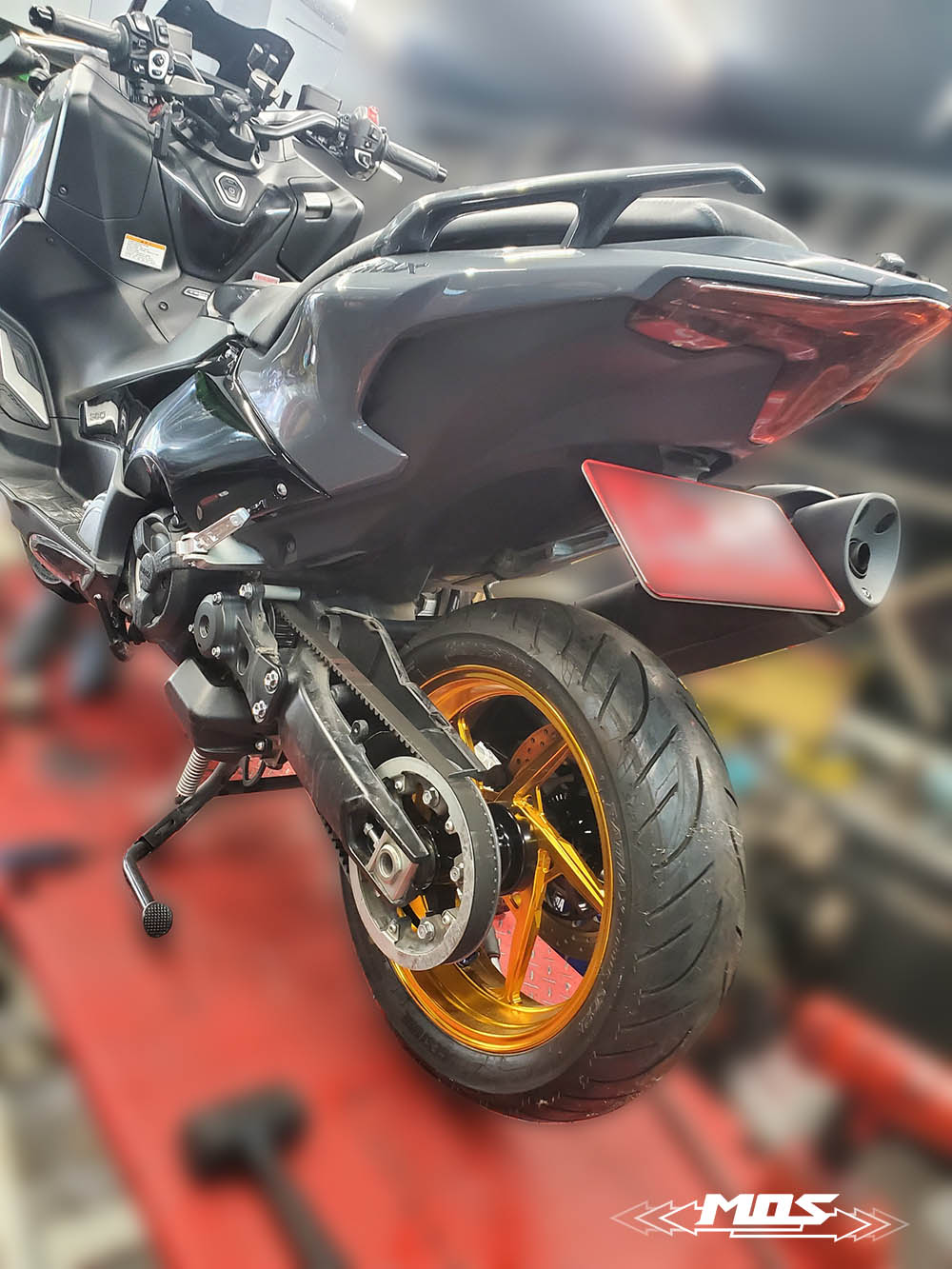 TF05-實車安裝照(1000x1333) - MOS